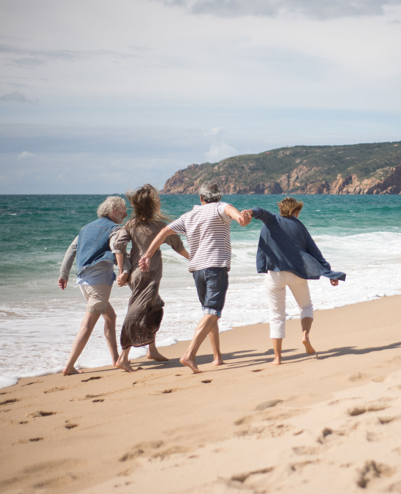 What Is the Best Age for a Hip Replacement? - Orthopaedic Innovations